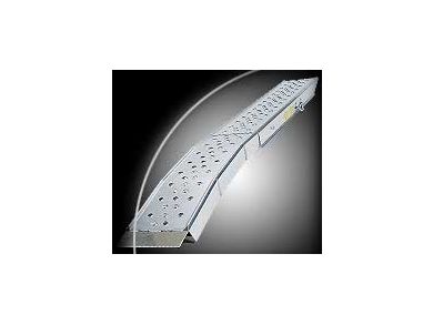 Ramps One Only 750-Pound Capacity Lund 602013 Arched Loading Ramp ...