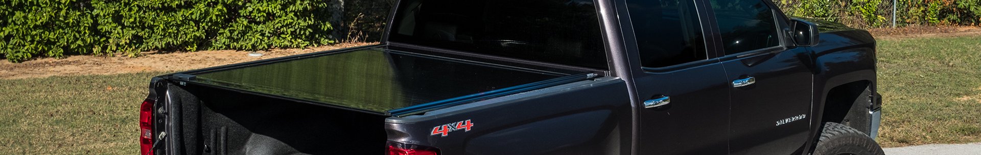 RetraxONE vs. RetraxPRO Comparison | RealTruck