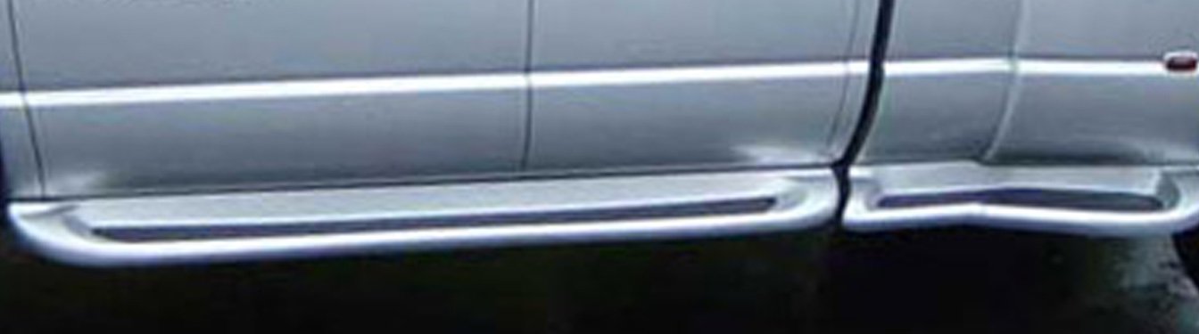 What Are Running Boards? | RealTruck