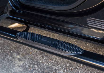 INB-5710669 Ionic Pro Series 5 Blackout Stainless Nerf Bars | Running ...